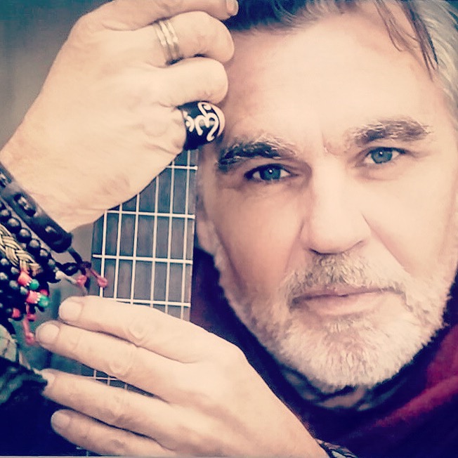 About – Alain Valodze Music